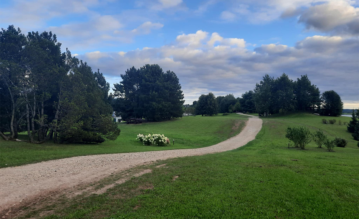 PO UOŠVĖS LIEŽUVĮ – IR BASŲ KOJŲ TAKU? - Kupiškėnų mintys